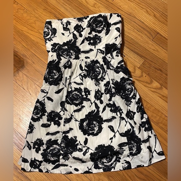 LOFT | Dresses | Loft Strapless Floral Dress | Poshmark